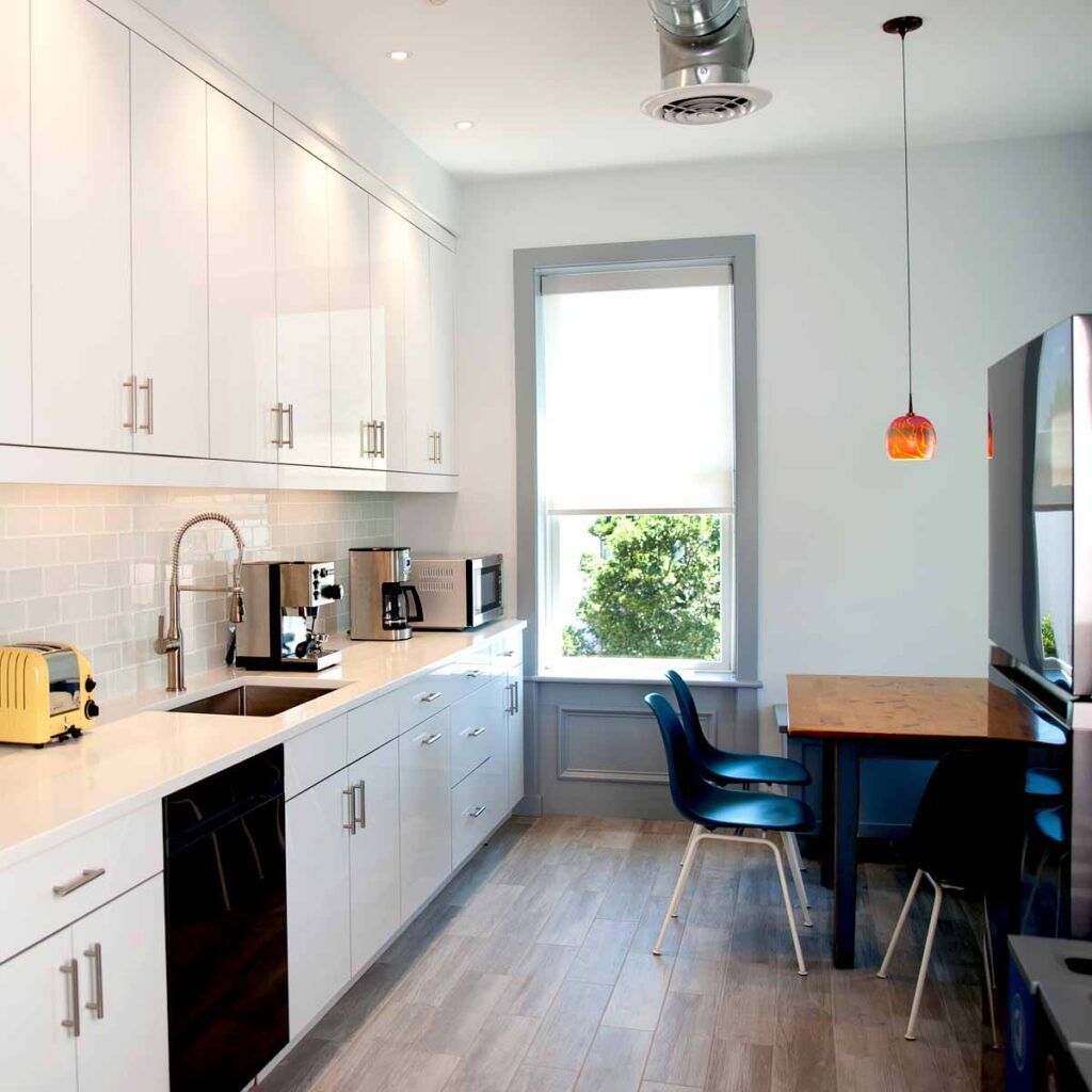 143 Main Street - Drpilla